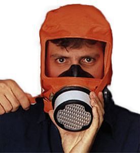 Dräger PARAT C úniková kukla v kompaktním pevném pouzdře | Požární ...